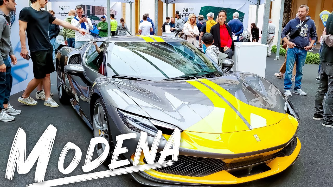 FESTIVE MODENA. Italy - 4k Walking Tour around the City - Travel Guide ...