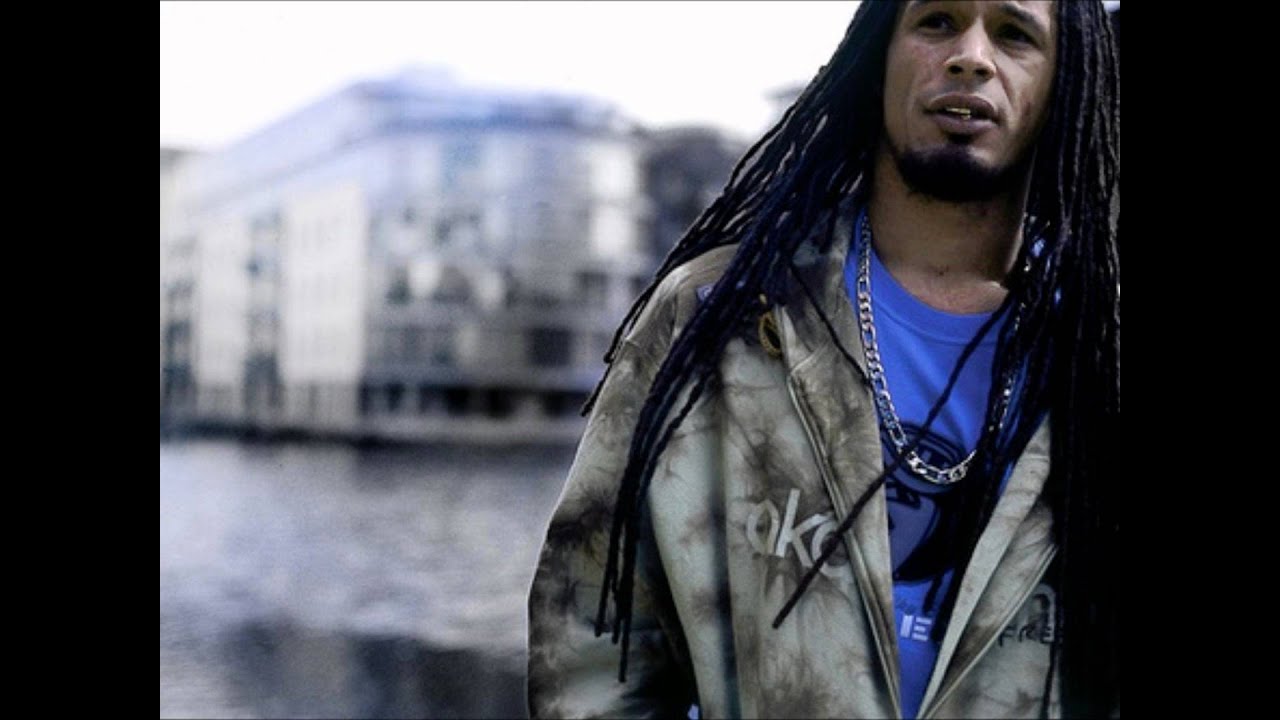 Life MC - Music Makes The World Go Round (Feat Inja) - YouTube