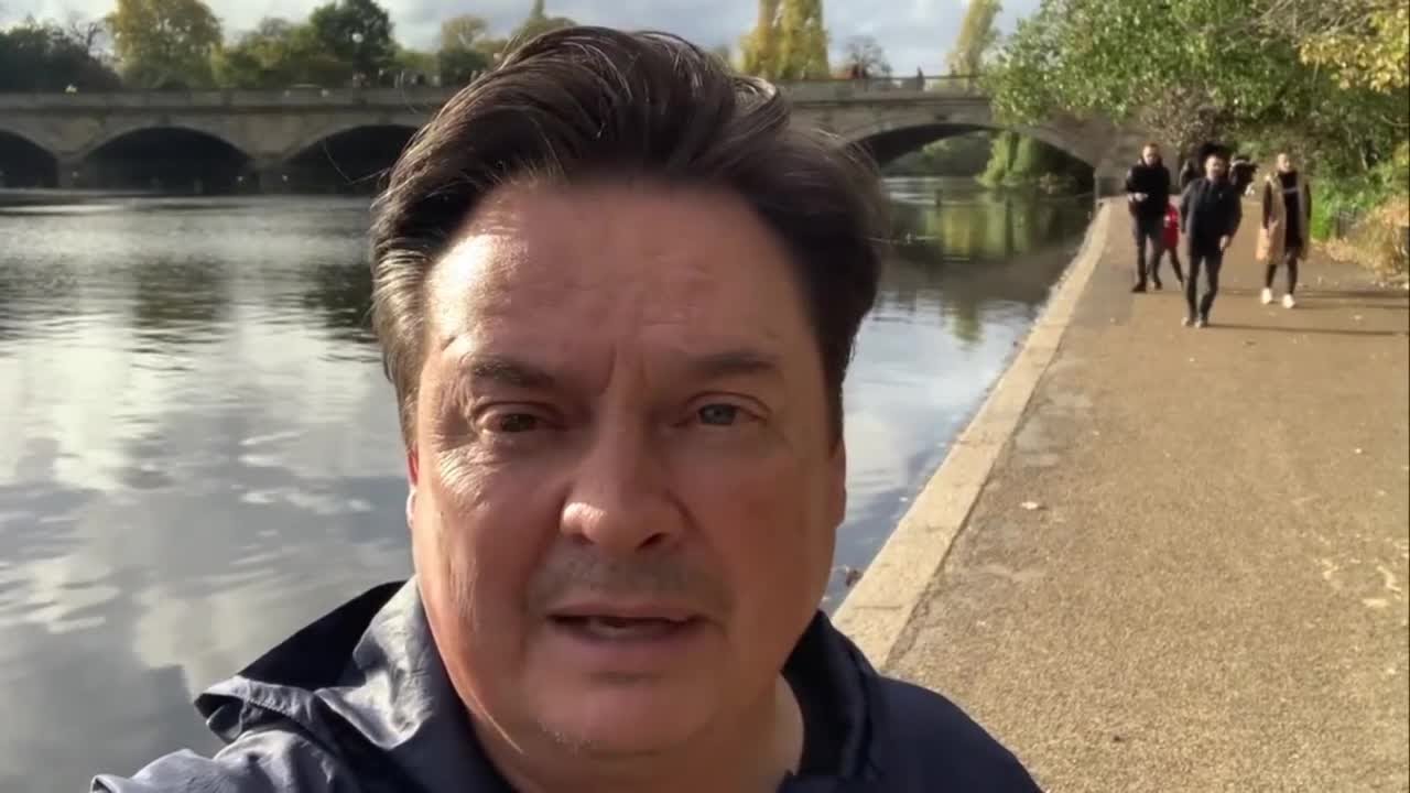 Troy Renck live from Hyde Park in London - YouTube