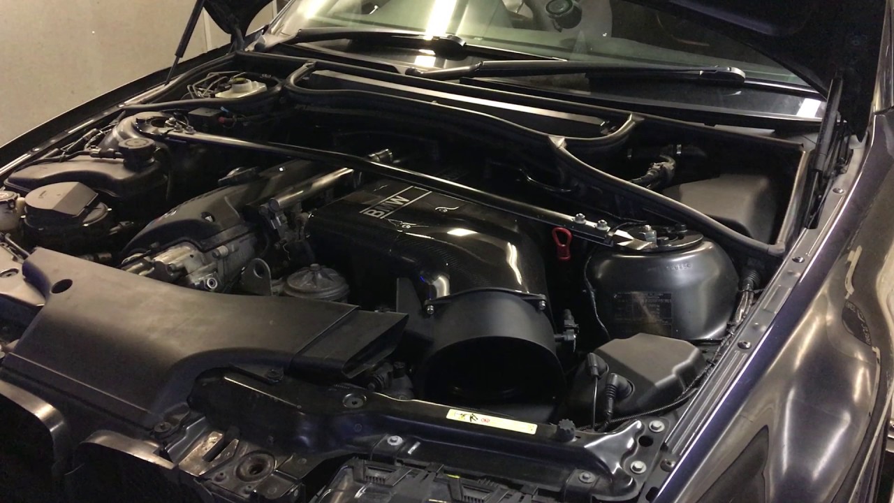 E46 M3 with CSL airbox on dyno - YouTube