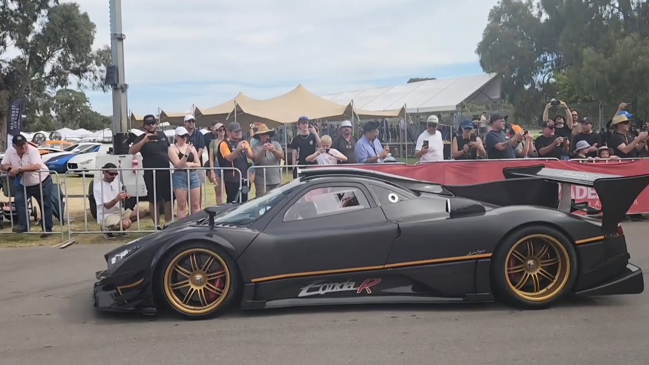The sound of Pagani at the Adelaide Motorsport Festival - YouTube