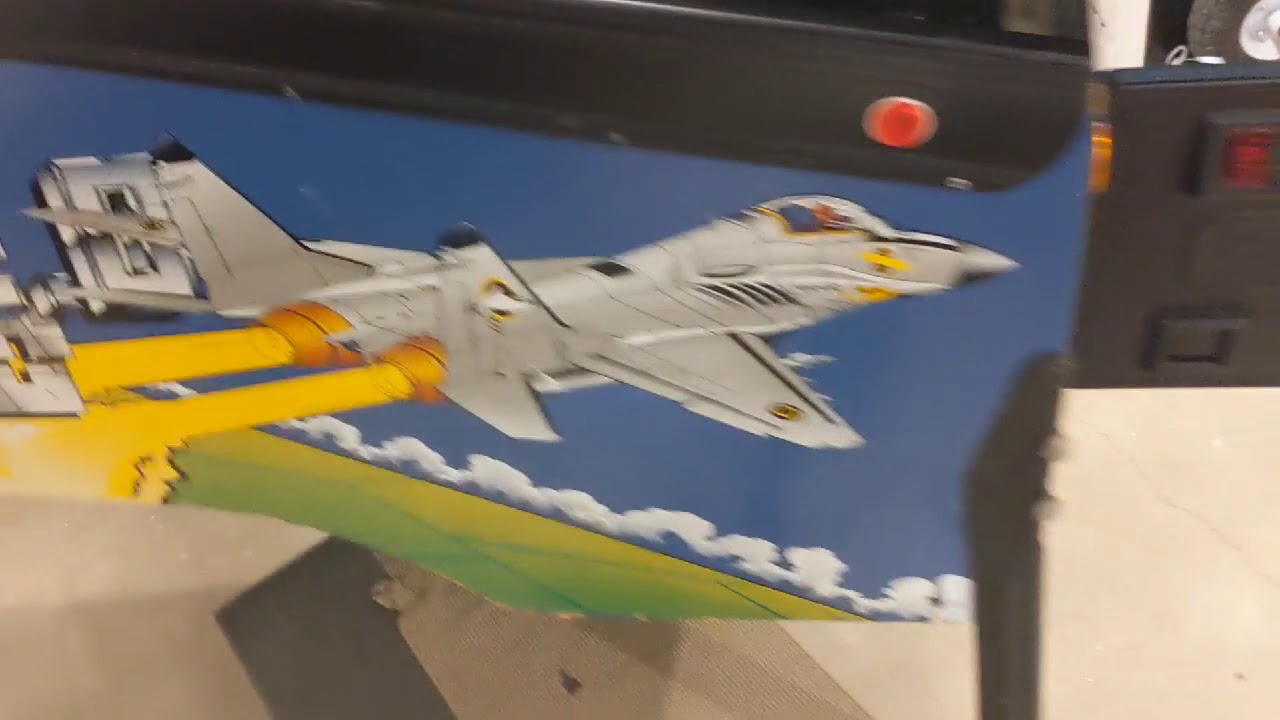 Spinball Pinball MACH 2.0 Two machine Review - YouTube