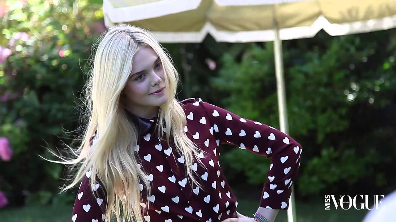 Elle Fanning Miss Vogue Australia - YouTube