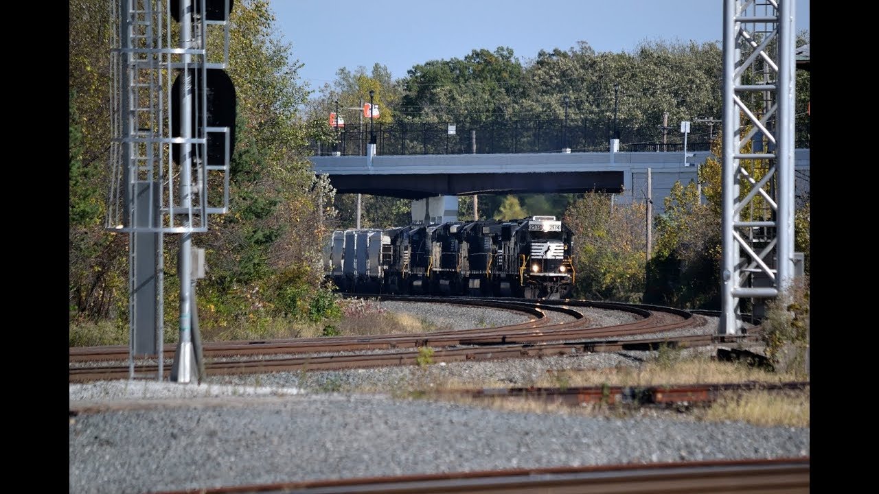 Westbound CSX Q091 & NS 309 in Berea, OH - YouTube