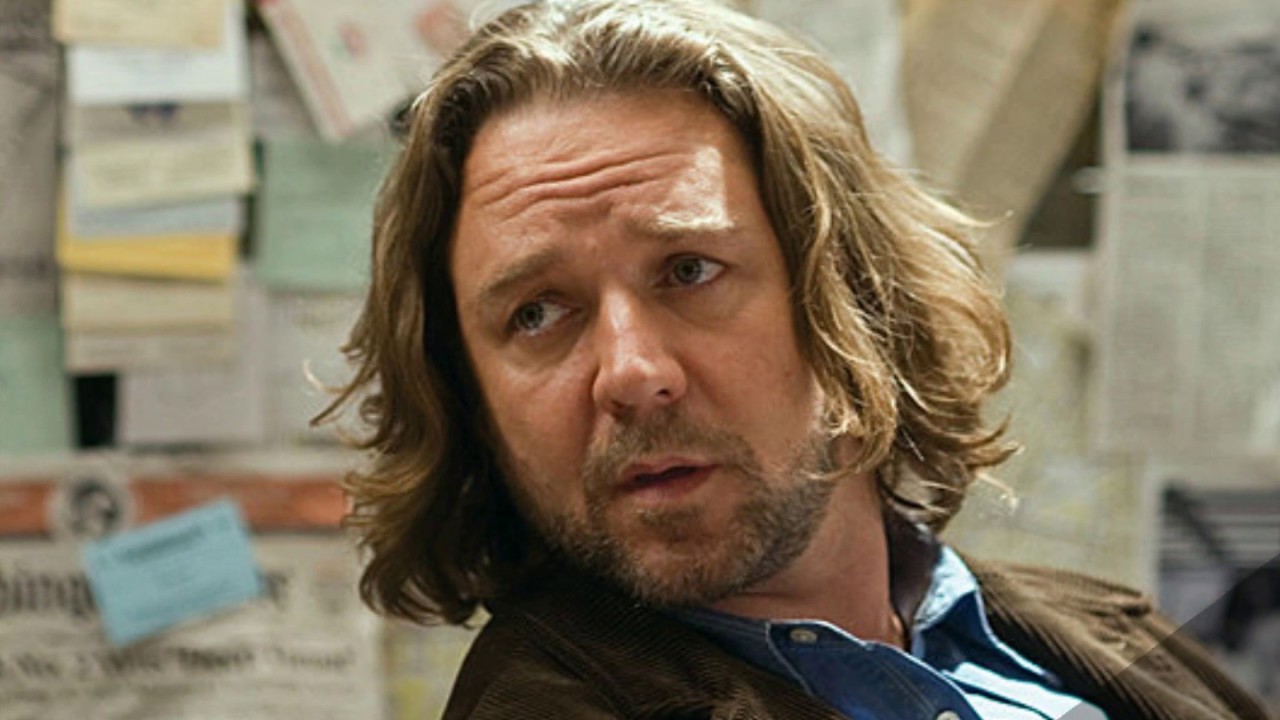 Top 10 Russell Crowe Performances - YouTube