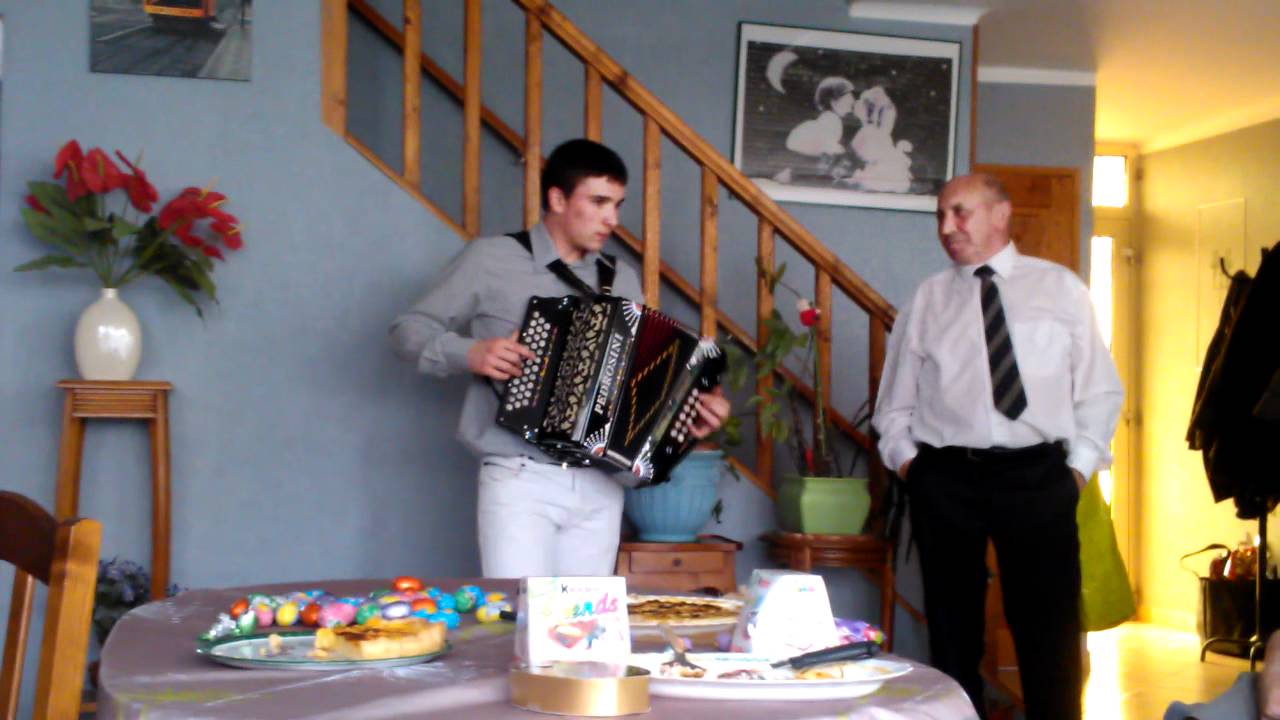 O linda tocado por Tony e cantado por meu tio - YouTube