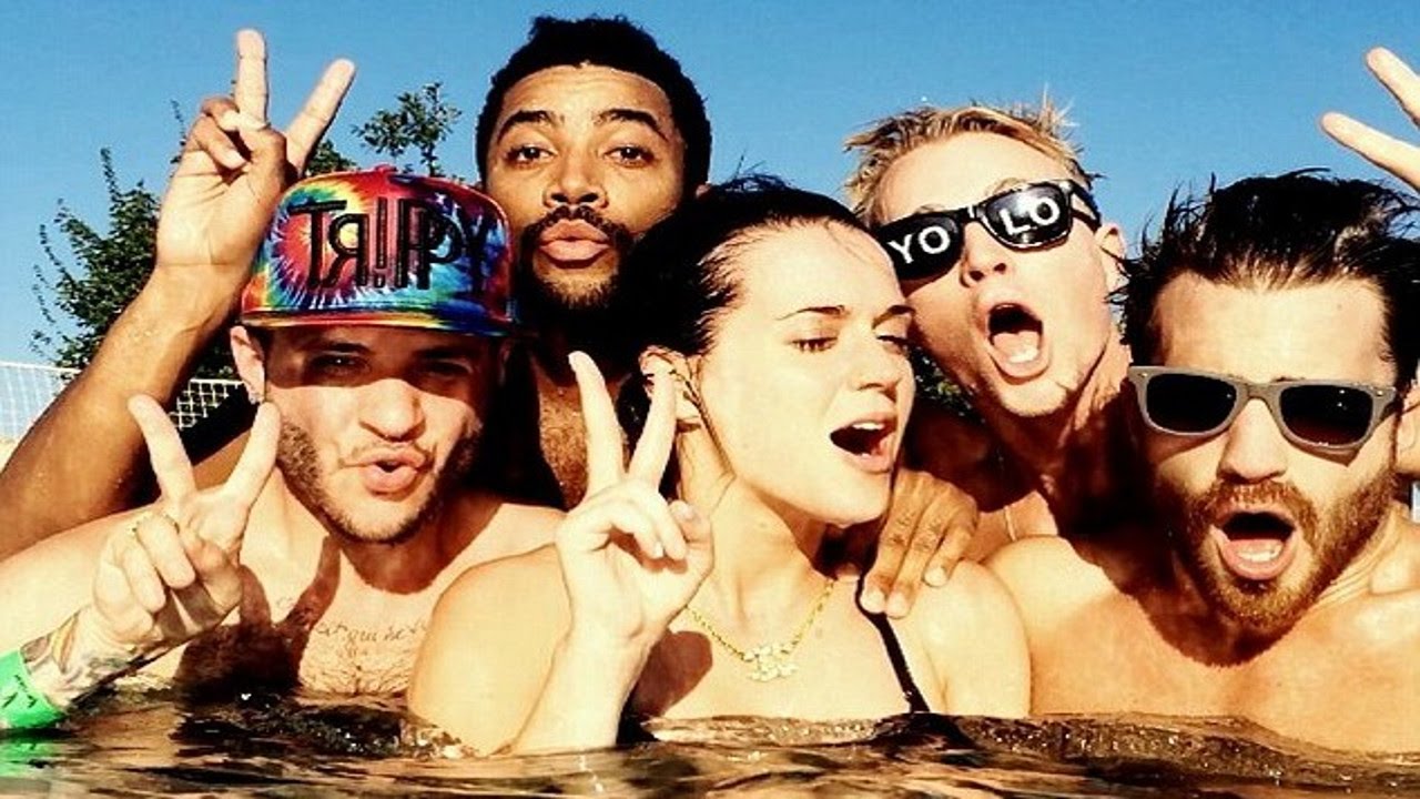 Bikini Clad Katy Perry Shares Water-Park Video - YouTube