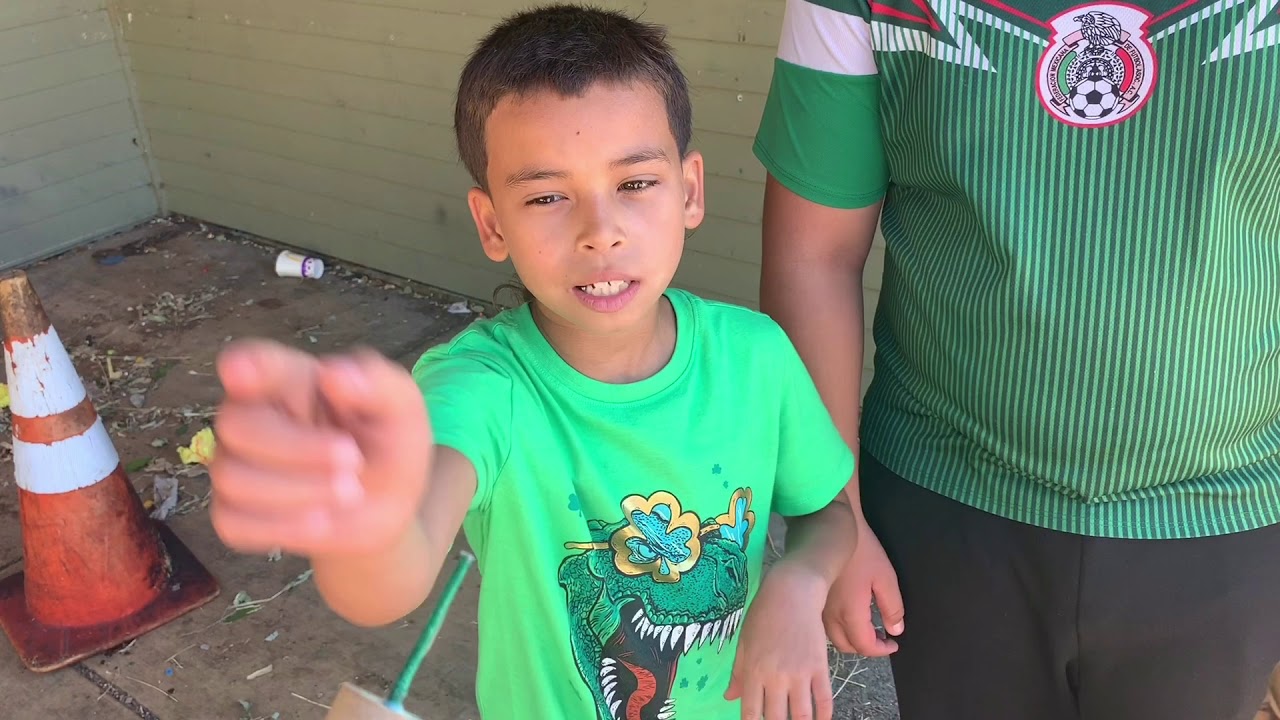 M1000 FireCracker - YouTube