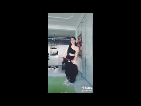 Roman Gülü & Roman Havası - Çılgın Roman Havası Oynayan Kızlar - Kızlardan Çılgın Roman Dansı