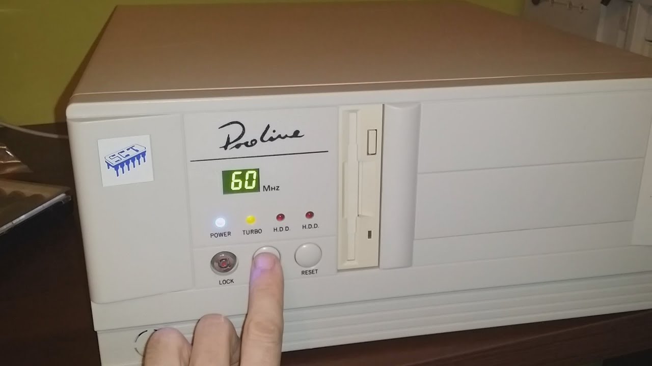 Pentium 60 pierwszy procesor z tej serii dodatkowo jeszcze z wadą ...