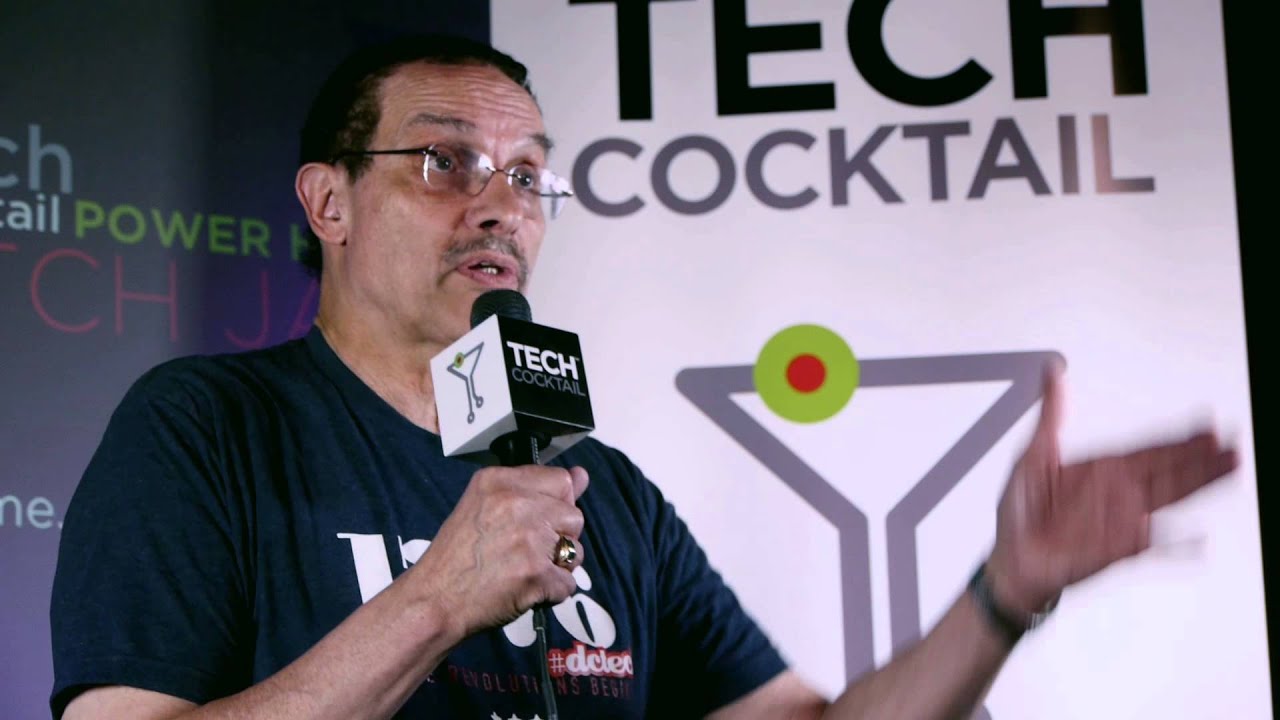 DC Mayor Vincent Gray Visits SXSW Festival - YouTube