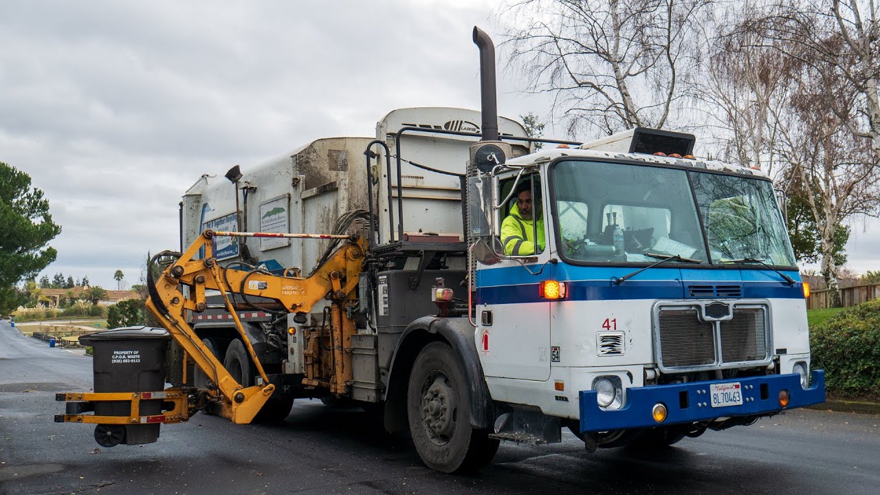 The Labrie Cool Hand Garbage Truck - YouTube