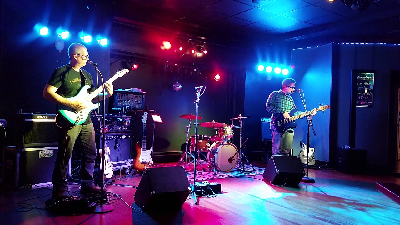 Nate playing bass & singing at open mic - YouTube