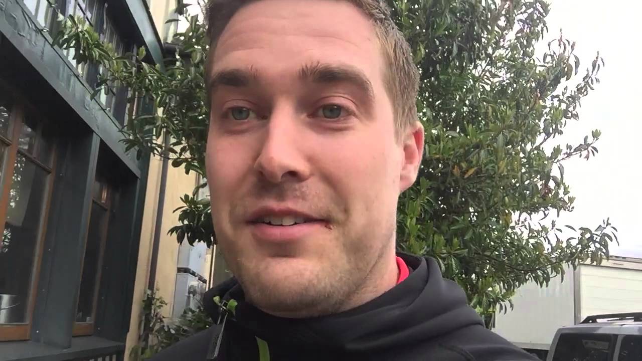 How to book an interview - Grant Findlay-Shirras does it LIVE, in ...