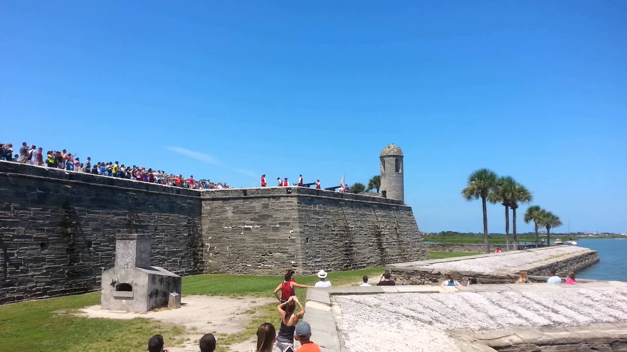 St Augustine Fl, Castillo de San Marcos - YouTube