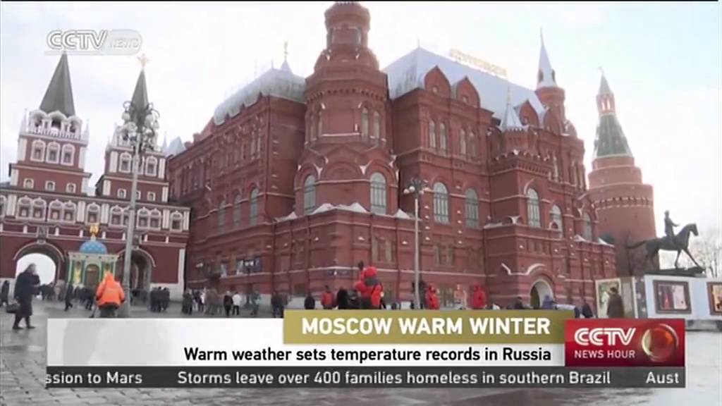 Warm weather sets temperature records in Russia - YouTube