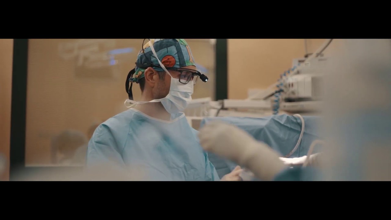Luca Grassetti CHIRURGIA PLASTICA (trailer) - YouTube