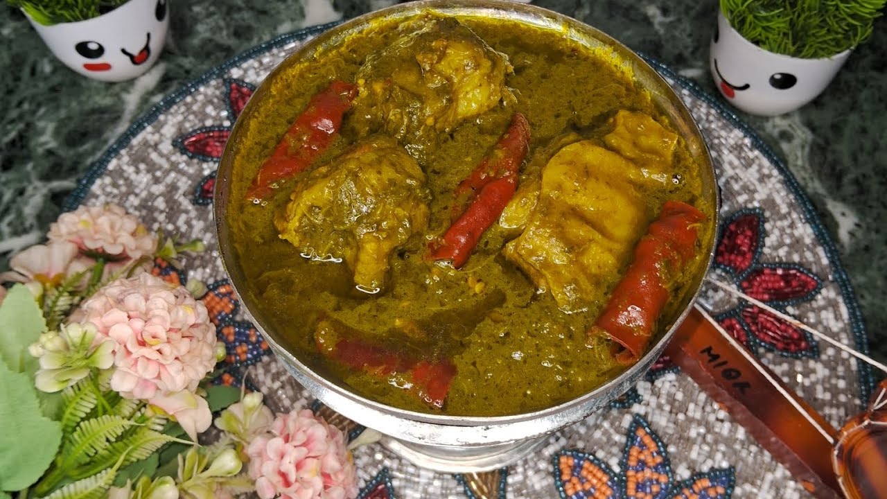 kashmiri Dagith haakh ti maaz||kashmiri mashed collard greens with meat ...