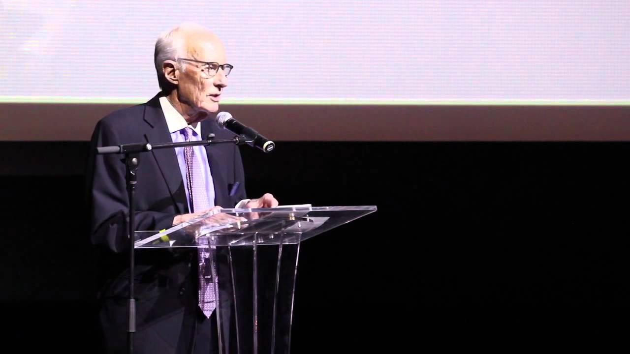 Irvine O. Hockaday Jr. at KCALSI Annual Dinner - YouTube