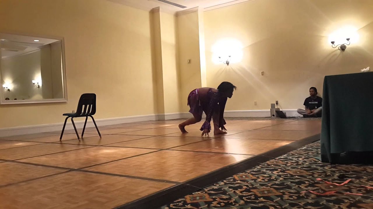 Robyn Major national arts festival - YouTube