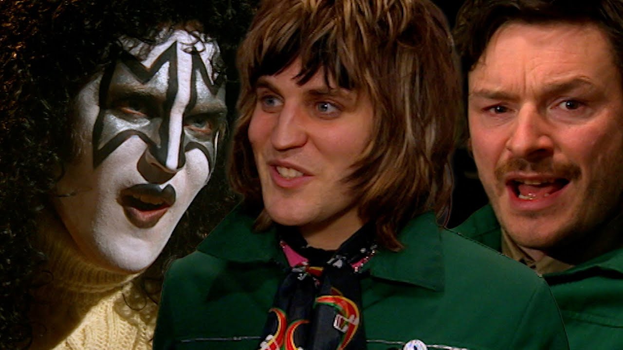 HIilarious Boosh Bits! | The Mighty Boosh | Baby Cow - YouTube