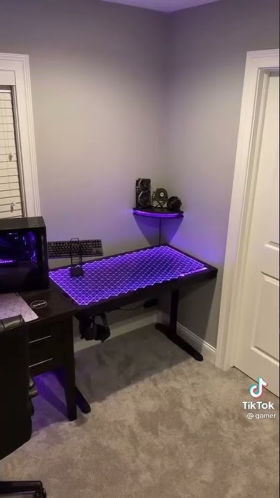 Desk setup - YouTube
