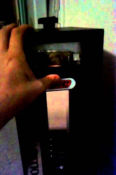 BIC lighter vending machine. Collectors edition. - YouTube