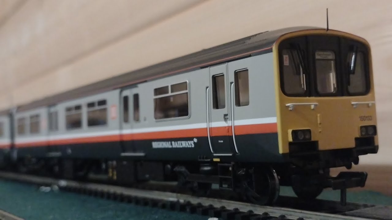 GMPTE 150133 departs - YouTube