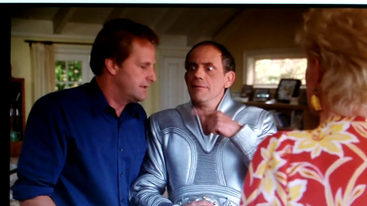 Mrs Brown meets Uncle Martin - from "My Favorite Martian" (the movie ...