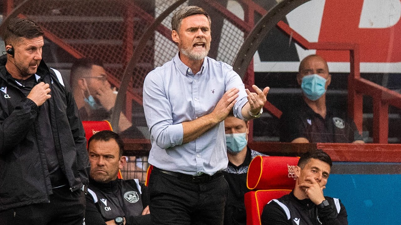 Graham Alexander reacts to win over Queen's Park - YouTube