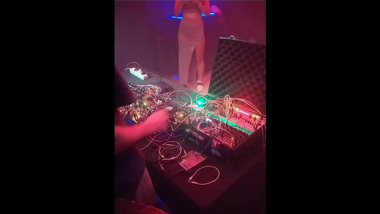 Live Modular Techno Set (Killing Time, Valencia) Part 1 - YouTube