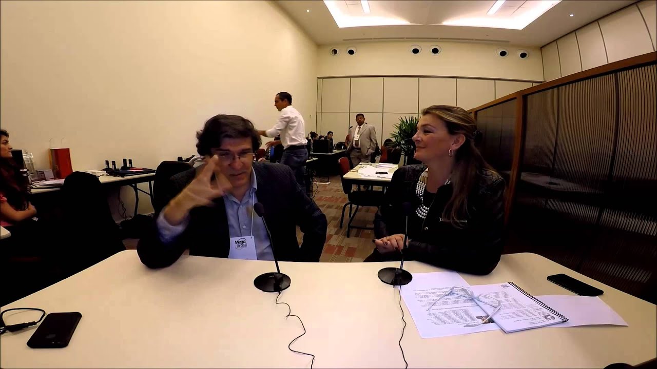 CASSIA GARGANTINI ENTREVISTA CIRO DIAS DOS REIS - YouTube