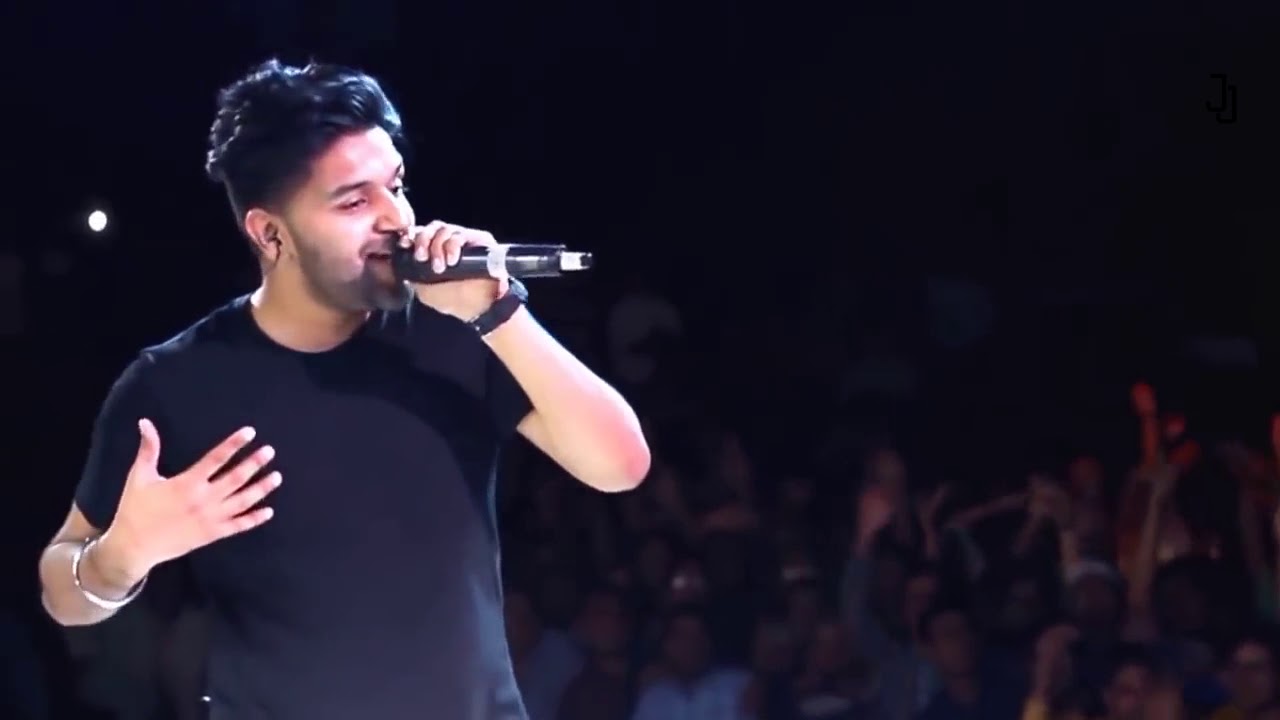 Guru Randhawa Live Show Performance - YouTube