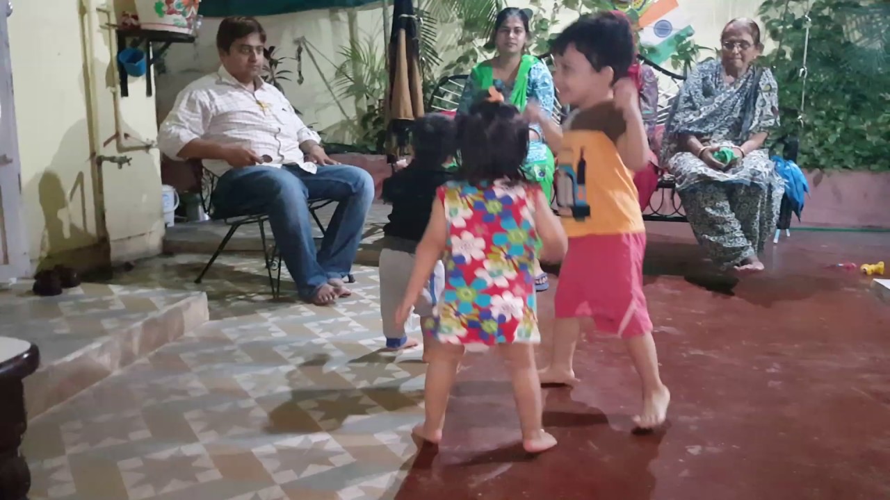 Bacha dance party 2 - YouTube