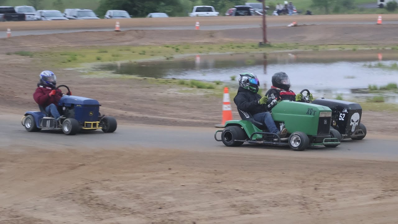 Flat Run Speedway Super Mod Twin Feature 5/31/25 - YouTube