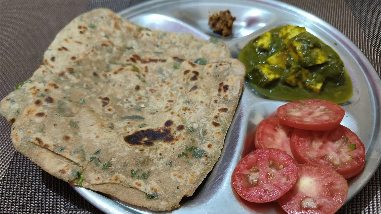 Meethi paratha recipe! Meethi paratha with palak paneer 🥬 Today 🍽️ ...