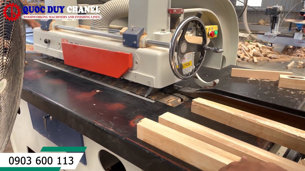 Straight Line Rip Saw Machine // Ripsaw Taiwan - YouTube