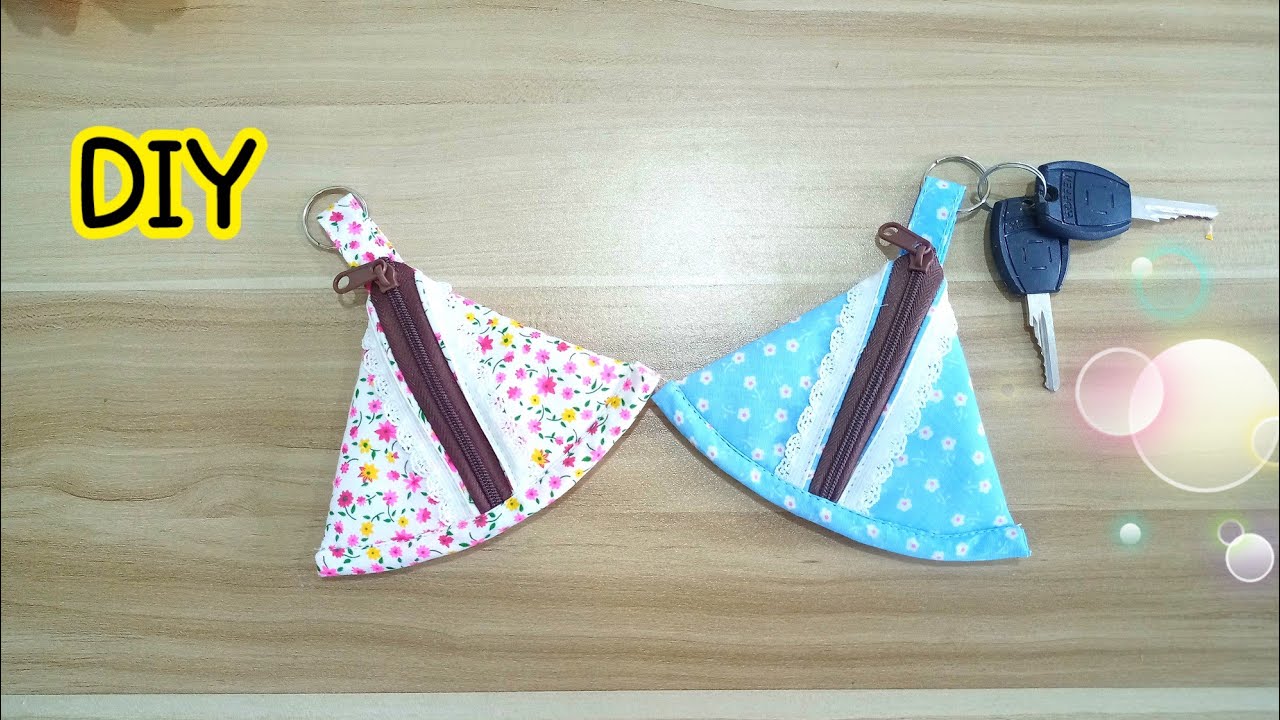 Sew a cute triangular coin purse. |Easy to sew and make as a gift ...