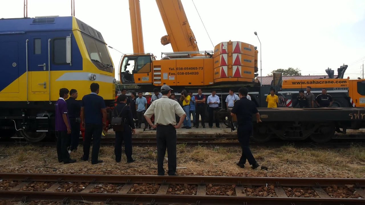 CSR SDA3 No.5102 first coupling in thailand - YouTube