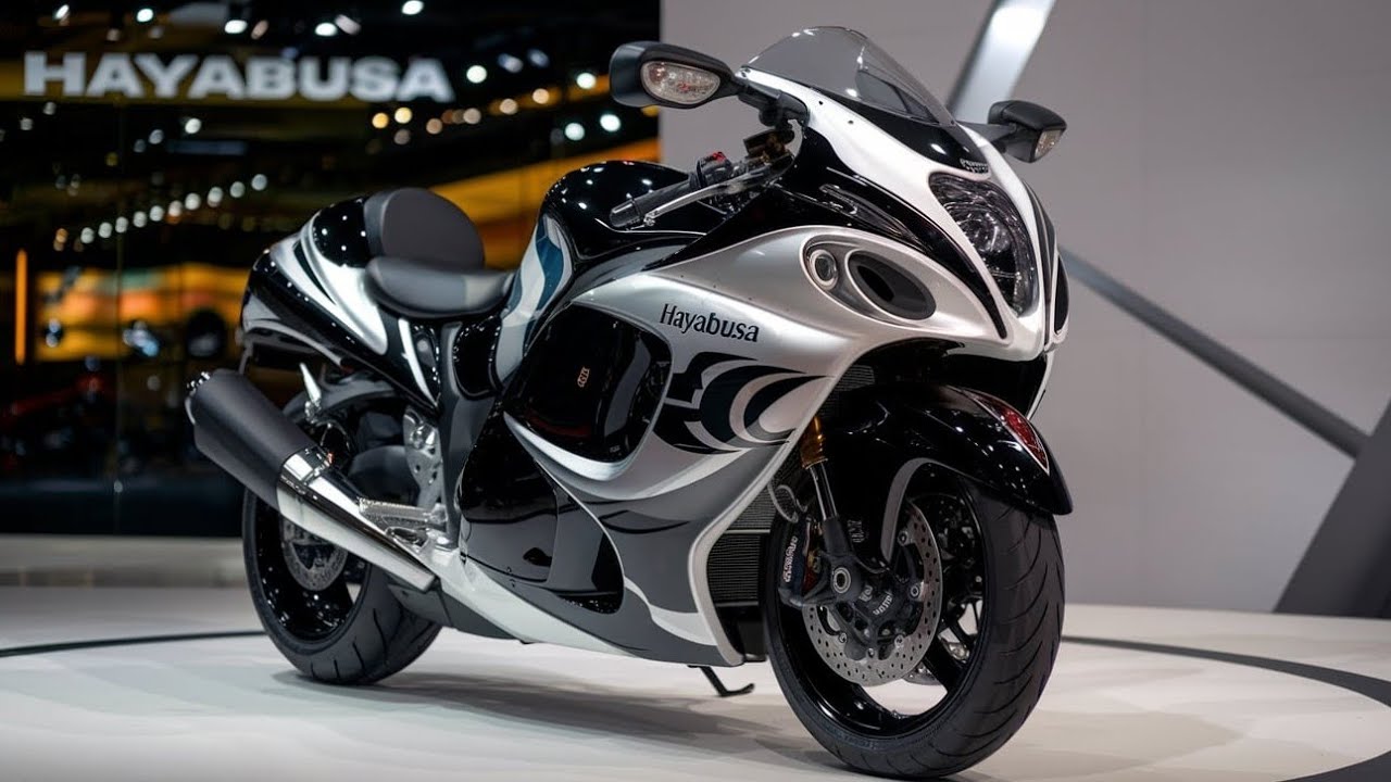 **2025 Suzuki Hayabusa Automatic Review: Power Meets Precision - YouTube