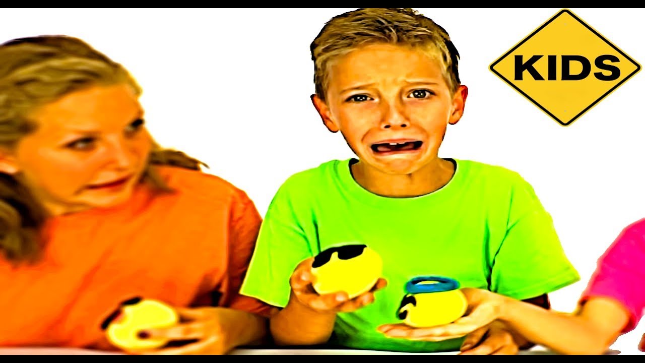 Learn English Colors! Emoji Play Doh with Sign Post Kids! - YouTube