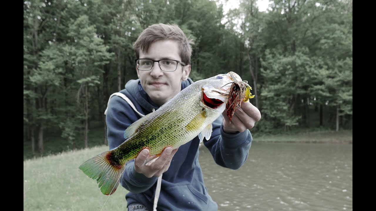 Crushing Bass With A Swim jig! - YouTube