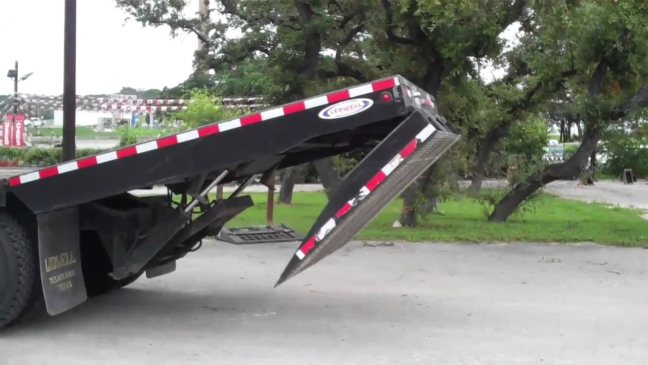 Ledwell HydraTail Truck 2 - YouTube