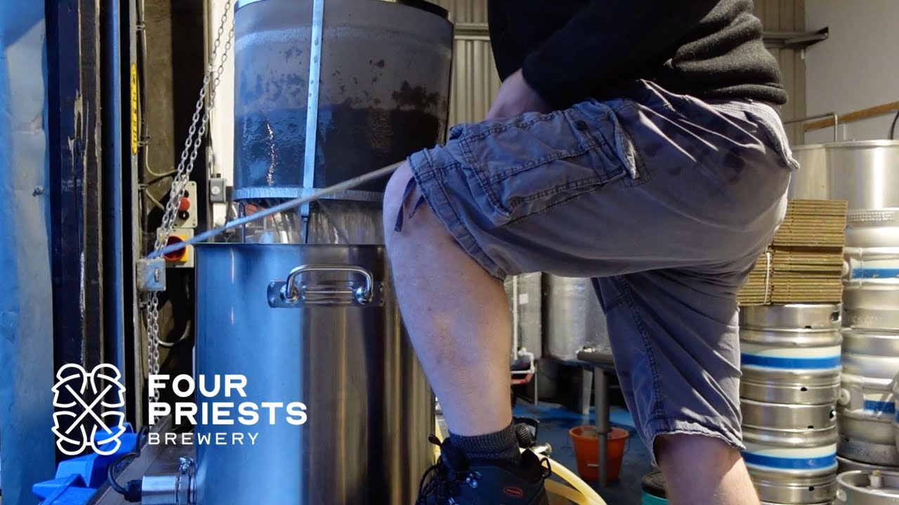 Ep.113 - Development Brew Day on the 'Not-A-Clawhammer' trial kit. - YouTube