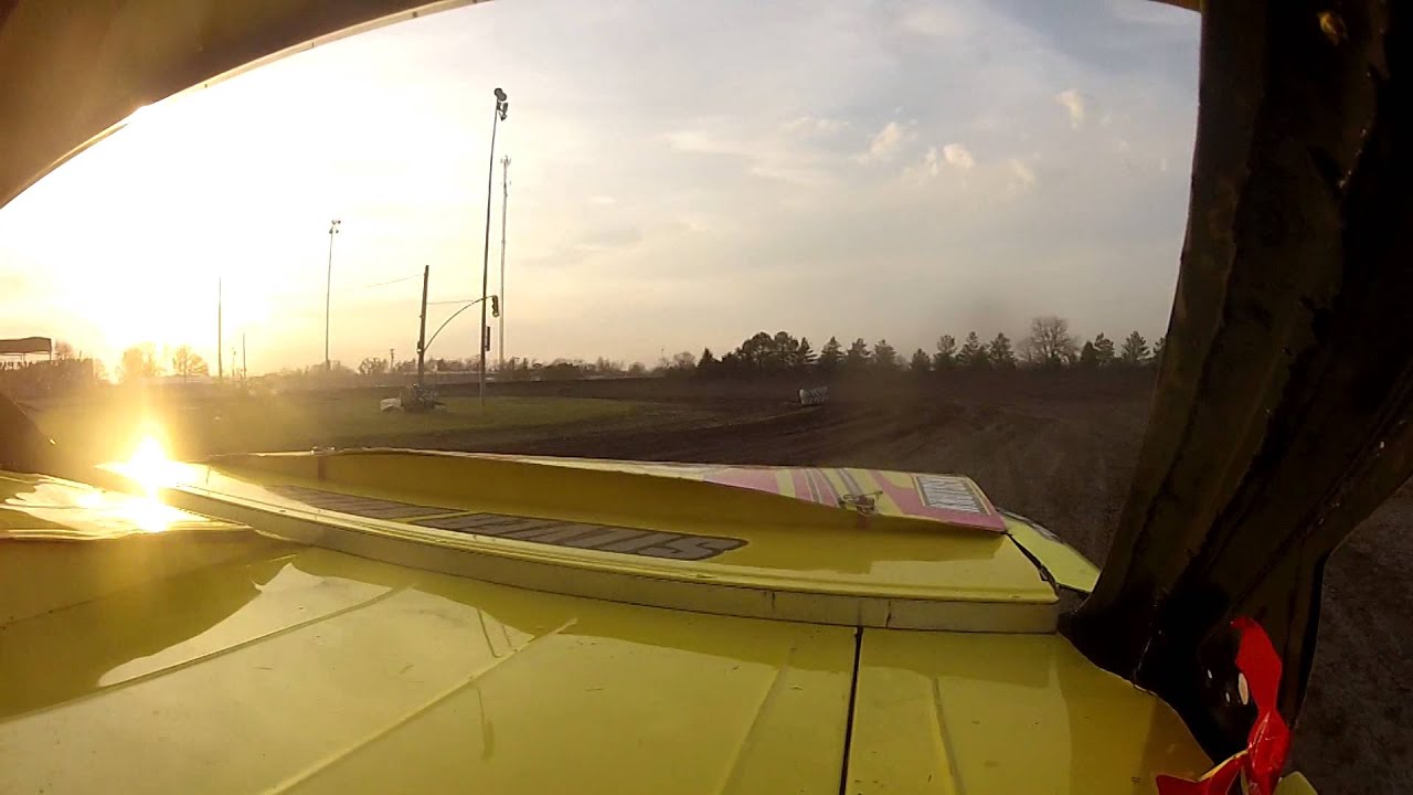 Damon Murty Vinton 99D Feature Win 4-20 - YouTube
