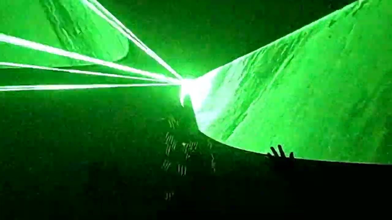 [4K] 레이저 맨 ?? / amazing laser man magic show - YouTube