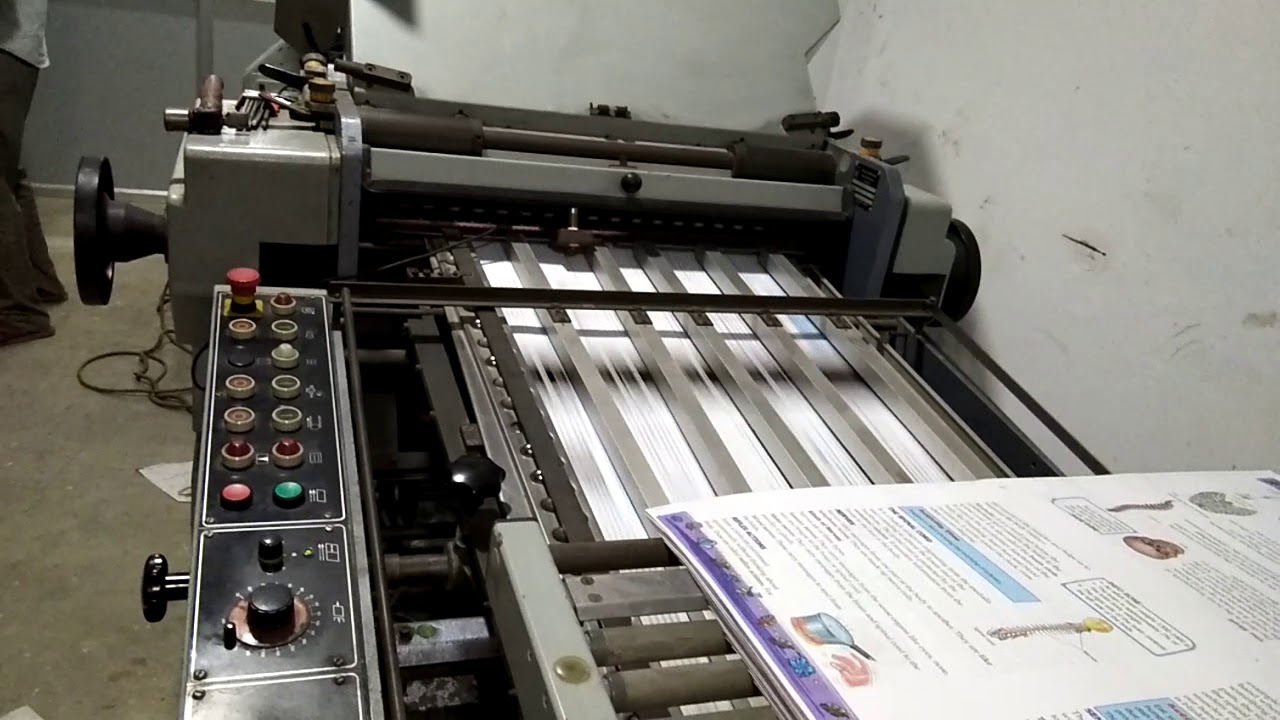 Stall folding machine - YouTube