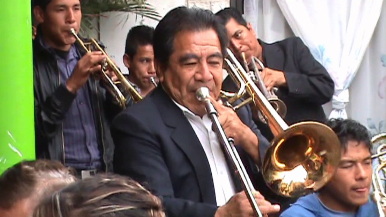 SALÓN MÉXICO CON BANDA 080913 - YouTube