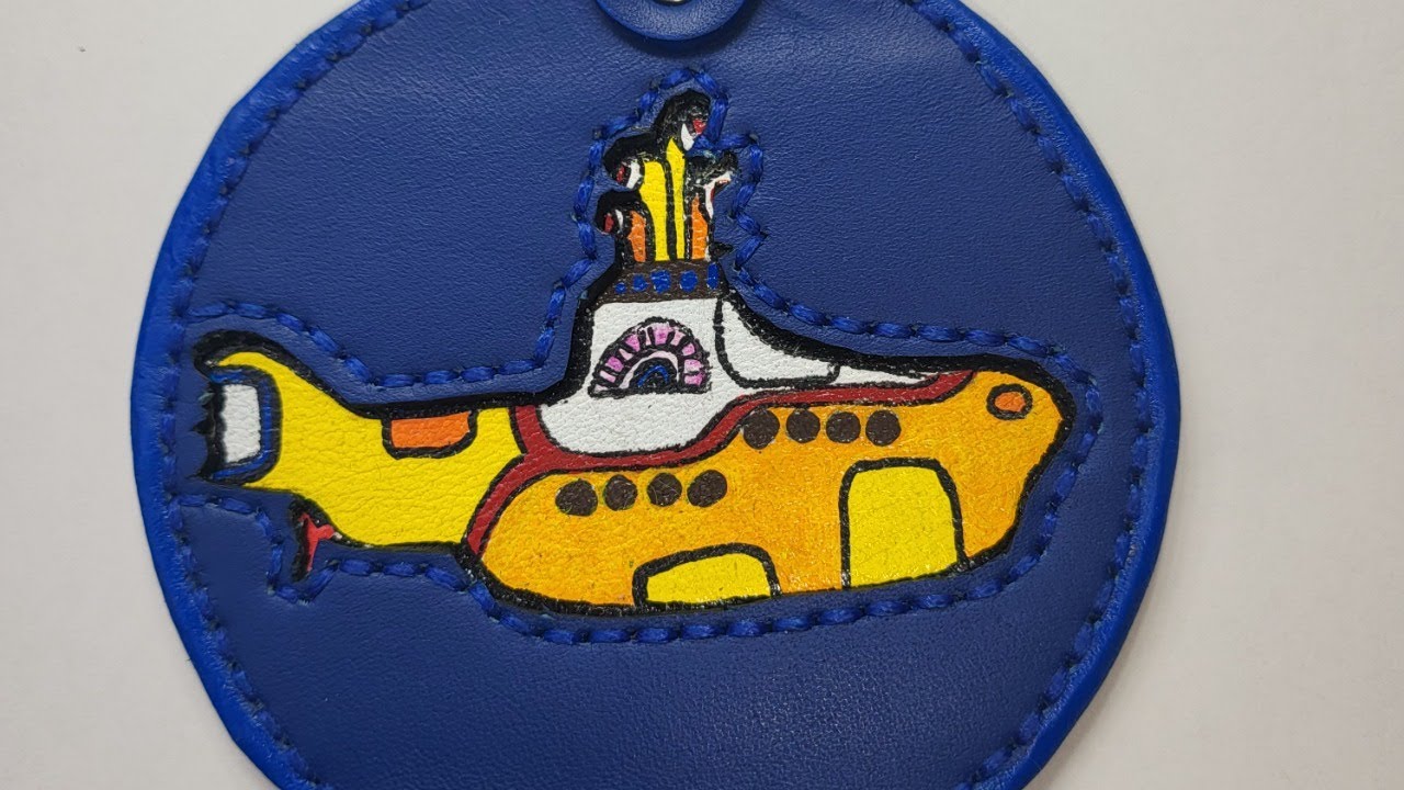 Finishing a Yellow Submarine and working on a Corset Purse - YouTube
