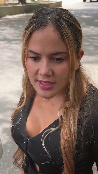 Millonario le da lección a mujer interesada Parte 1 - YouTube